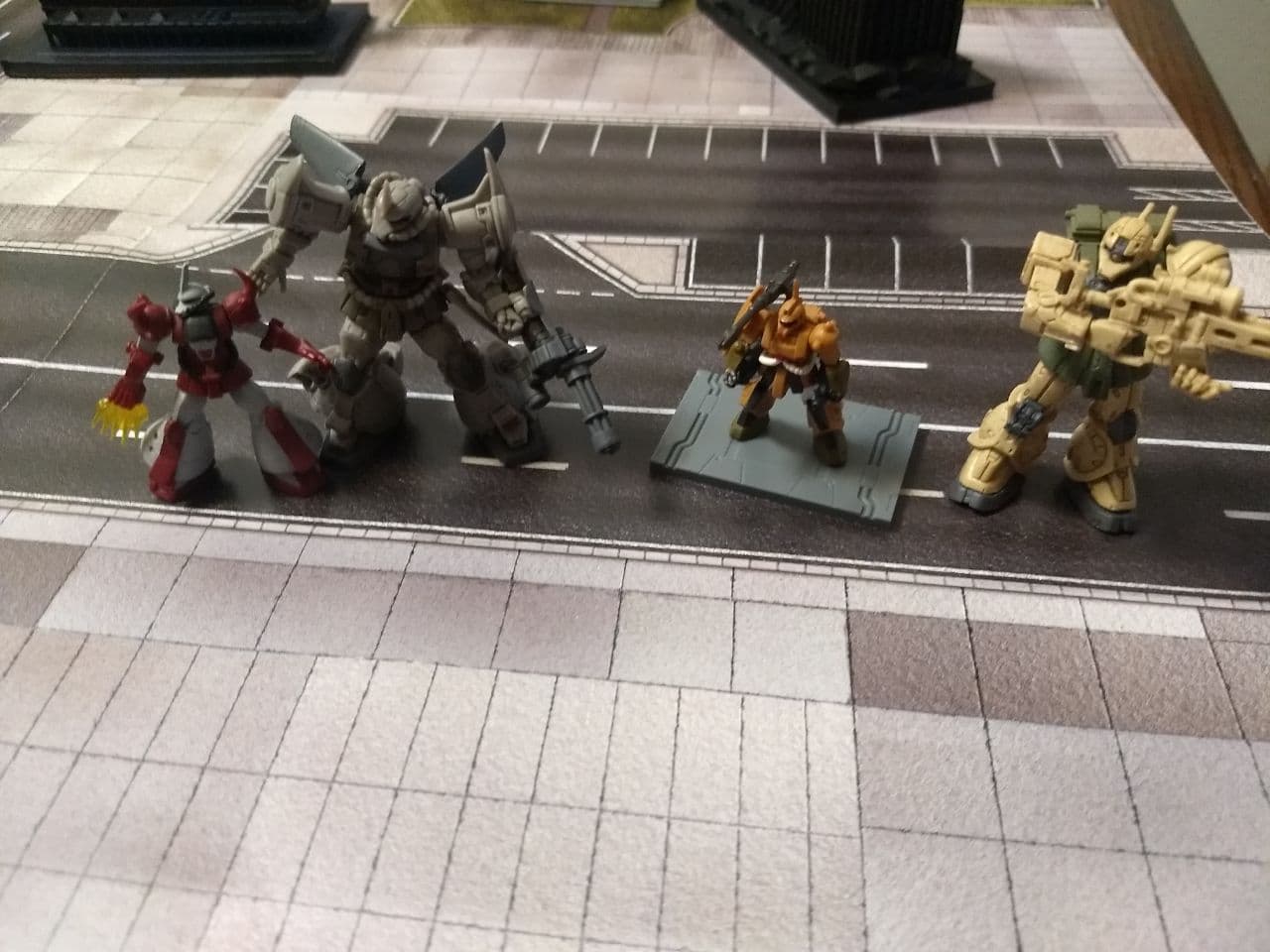 [MS] – Gundam Miniatures 1/400 & 1/300 – MechaStellar