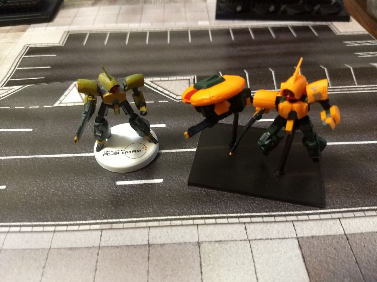 [MS] – Gundam Miniatures 1/400 & 1/300 – MechaStellar