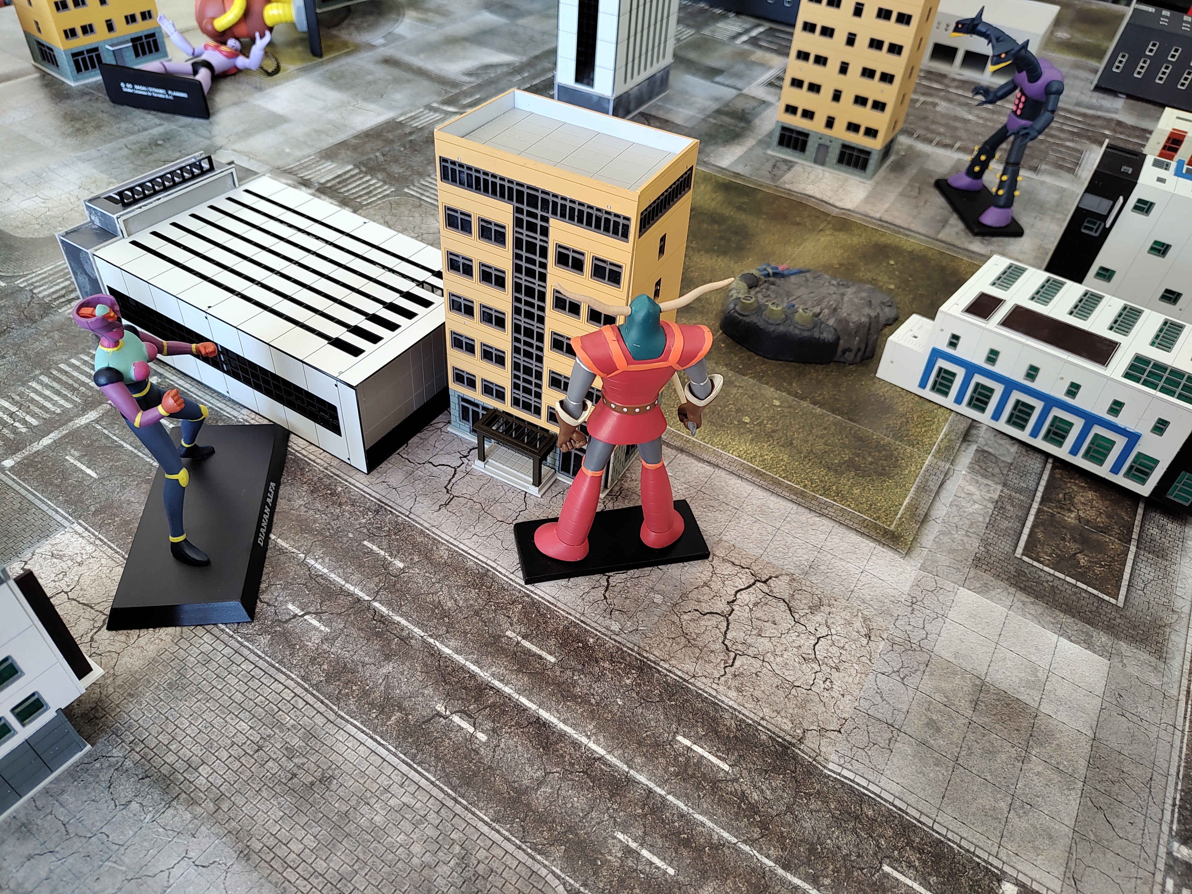 MechaStellar Gameplay Example – Defend the City – Round 3 & 4 ...